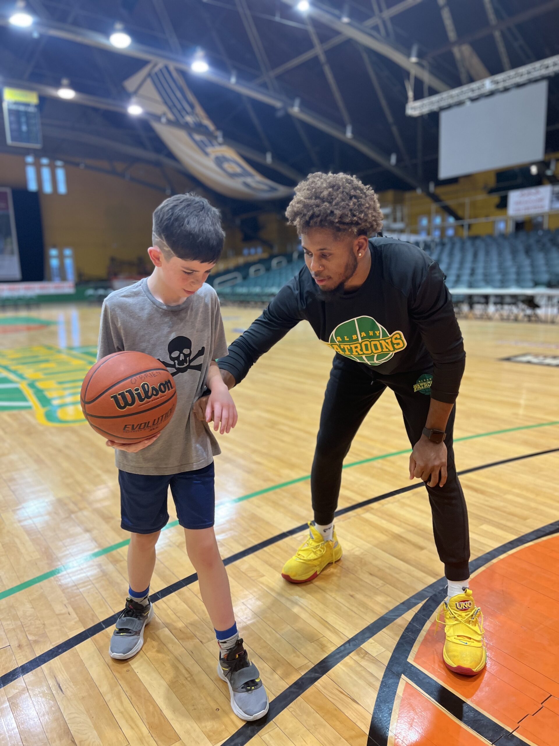 Home New - Trevis Wyche Basketball